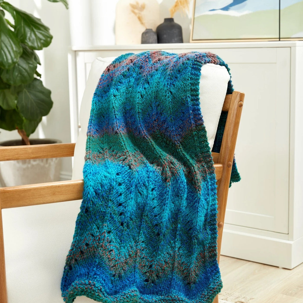 Free Lace Chevron Columns Throw Pattern – Mary Maxim Ltd