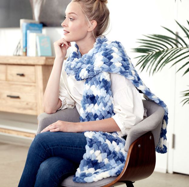 Free Criss-Cross Scarf Pattern – Mary Maxim Ltd